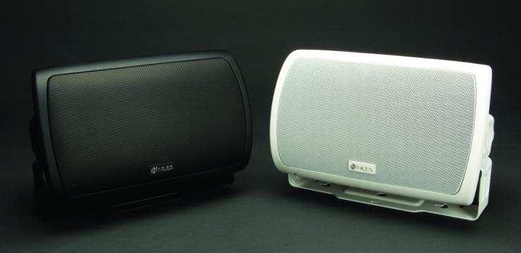 Outdoor Speakers | Niles Audio